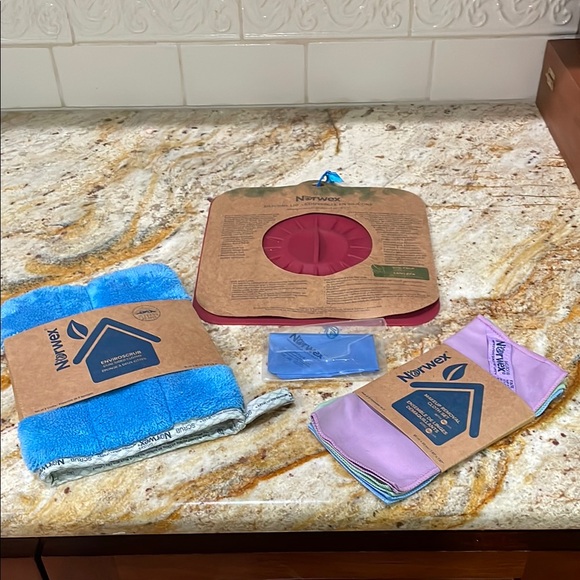Norwex | Other | 4 Pk Norwex Products Norwex Scrub Cloth Face Cloths ...